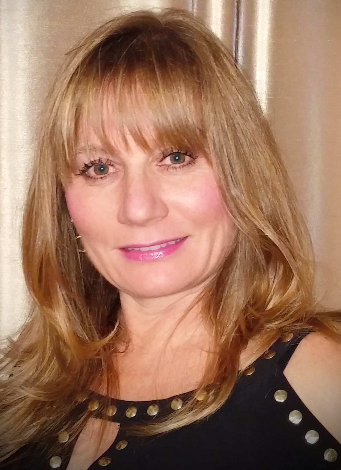 Mary Castleberry - Virtual Properties Realty